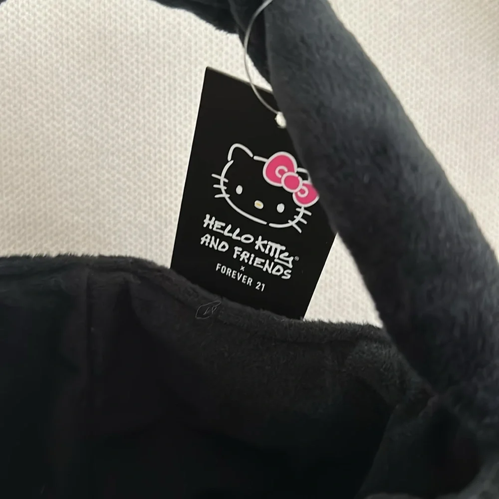 Forever 21 | Bags | Hello Kitty X Forever Twenty One Black Faux Fur ...